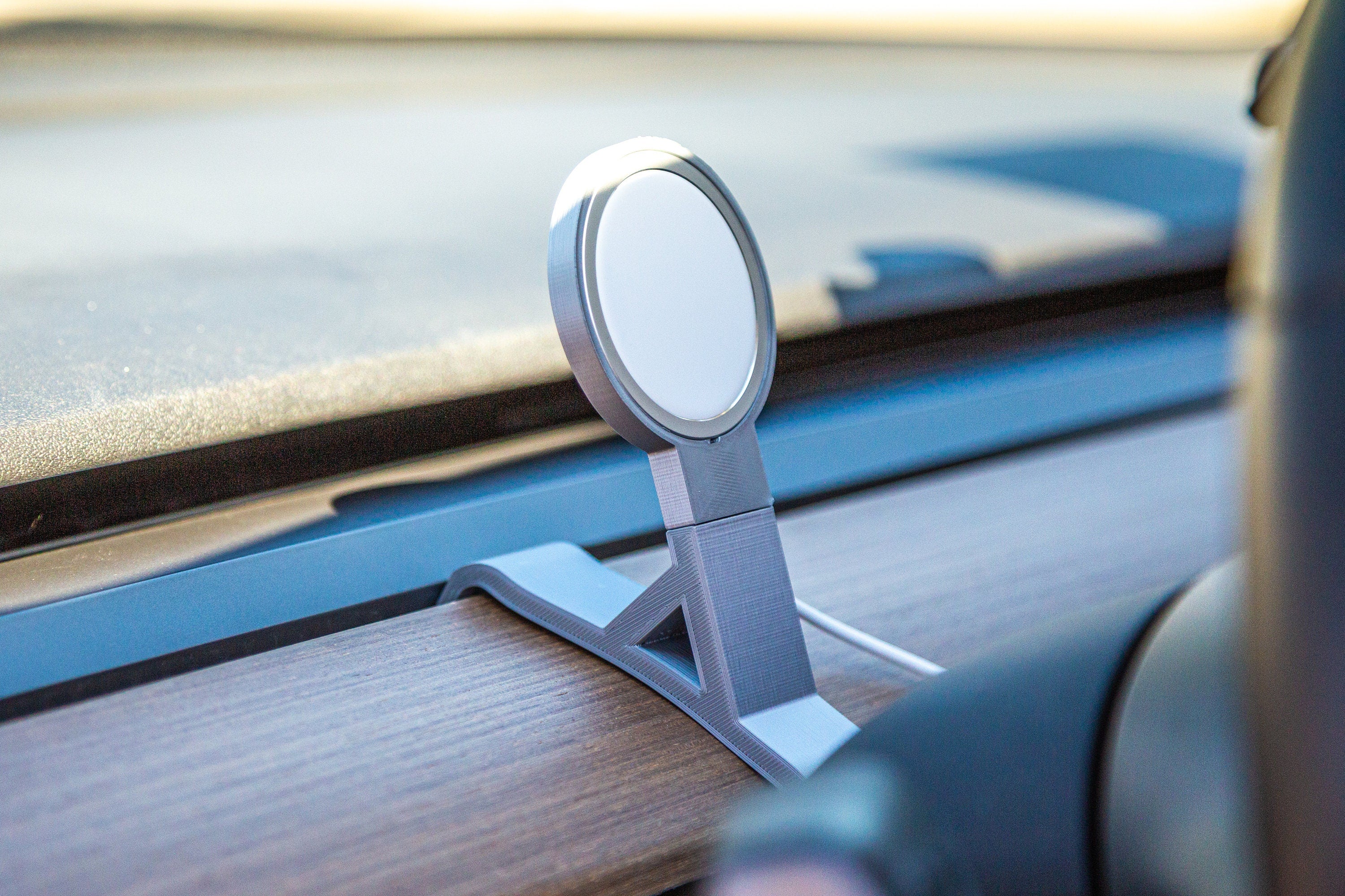 Apple iPhone 12 / 13 MagSafe Wallet Mount for Tesla Model 3 – CCL Craft